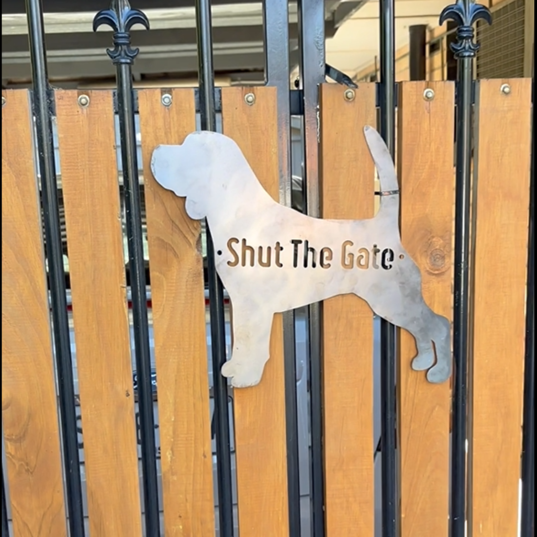 Beagle Shut the Gate Dog Sign | Custom Steel Appeal