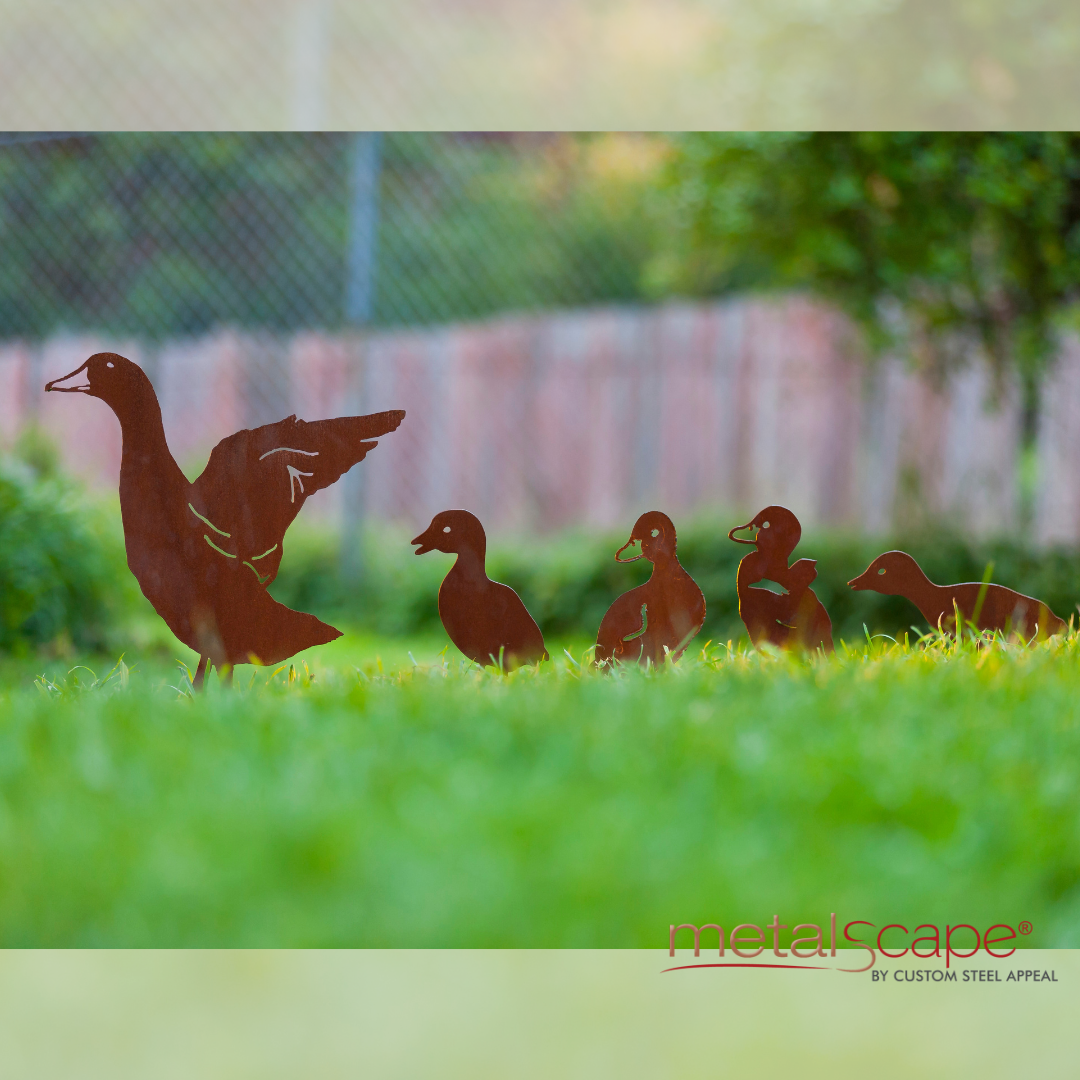 Duckling (Wings Out) – Custom Steel Appeal
