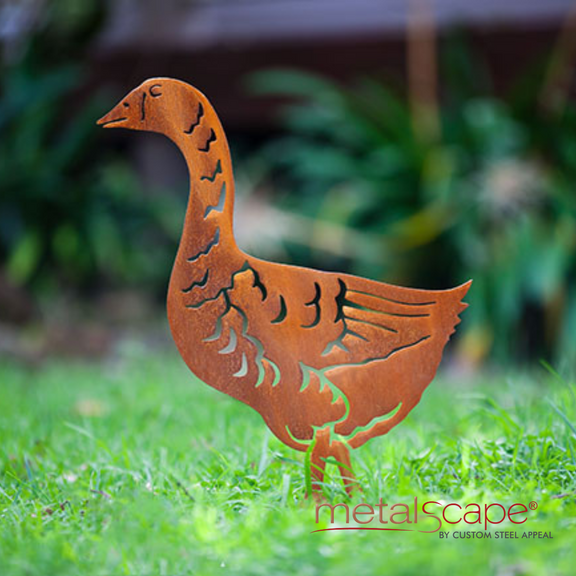 Goose on Spike – Custom Steel Appeal