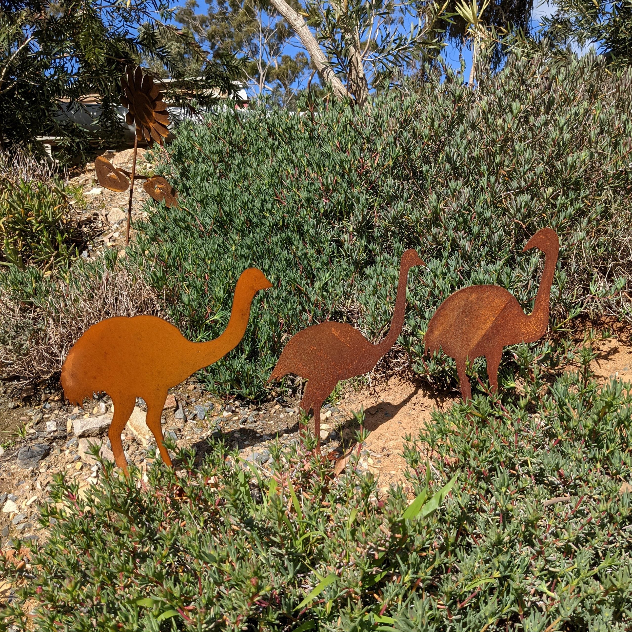 Emu Mob – Custom Steel Appeal
