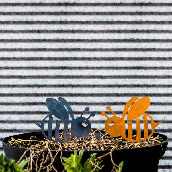 Metal Mini Bee – Custom Steel Appeal